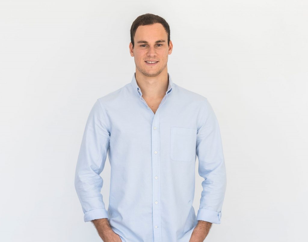 Sobre Mí | Néstor Saavedra